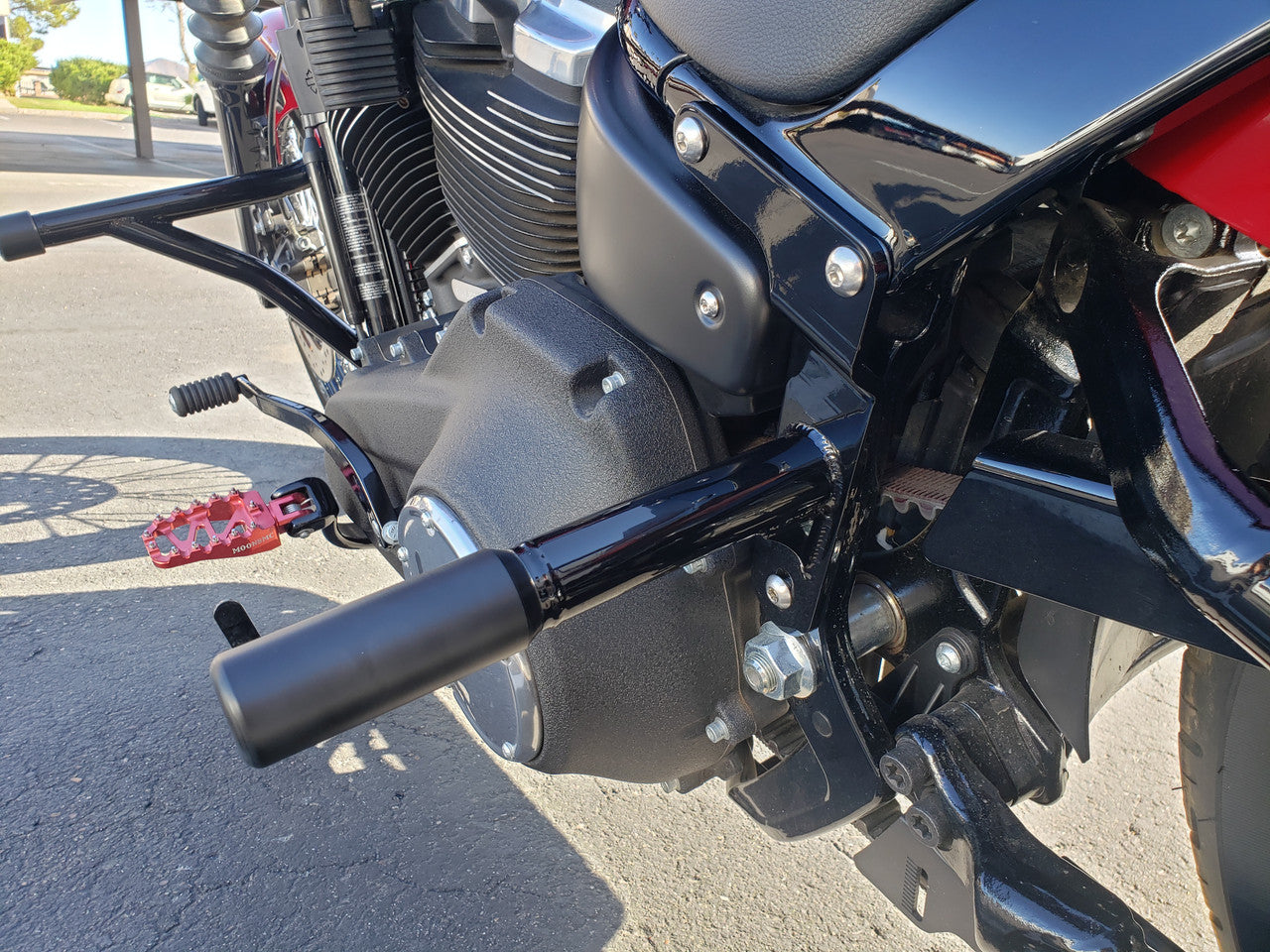 Softail Rear Sliders '18+ – DeanSpeed